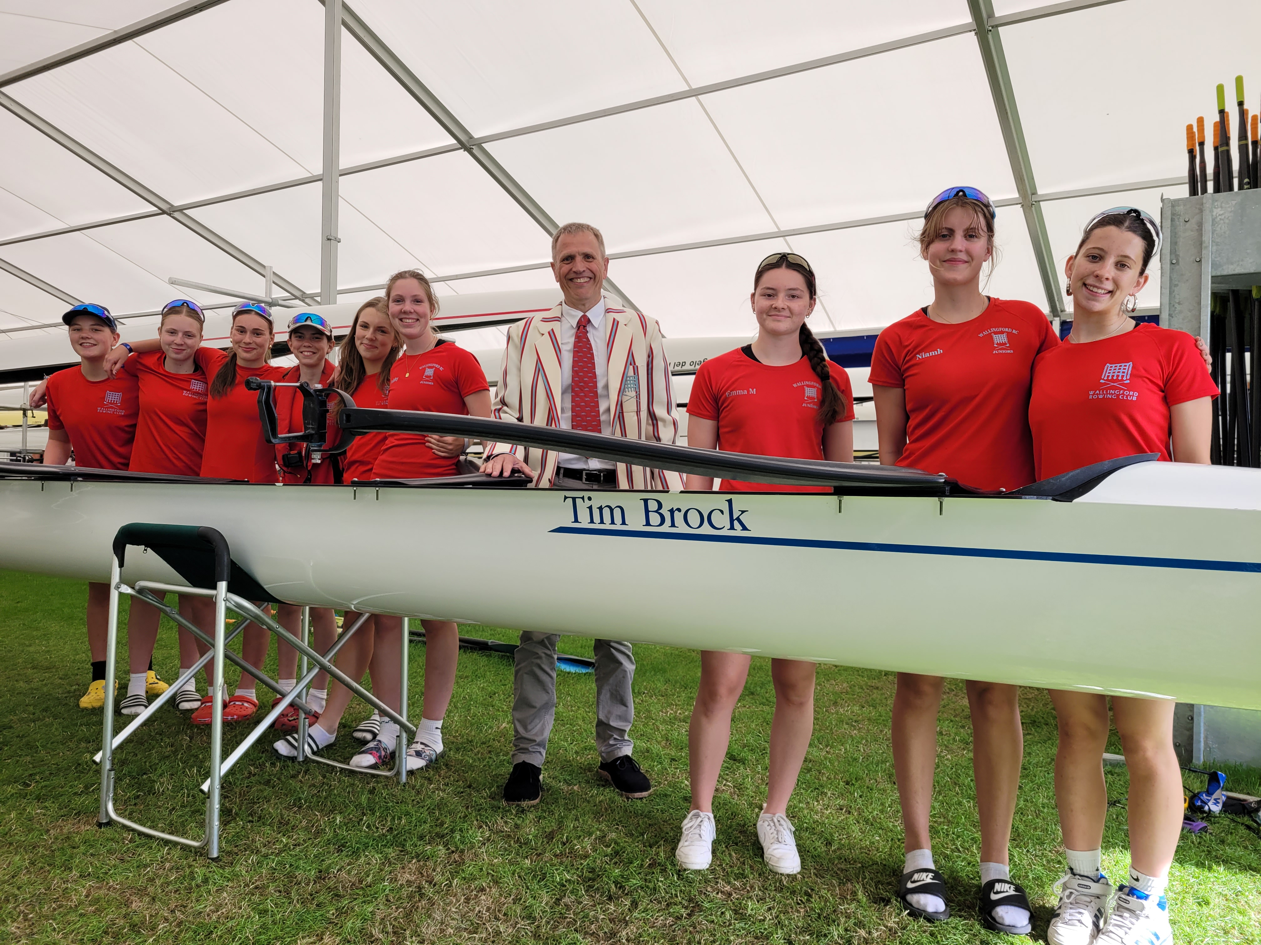 New 8+ named in honour of former Captain – Wallingford Rowing Club